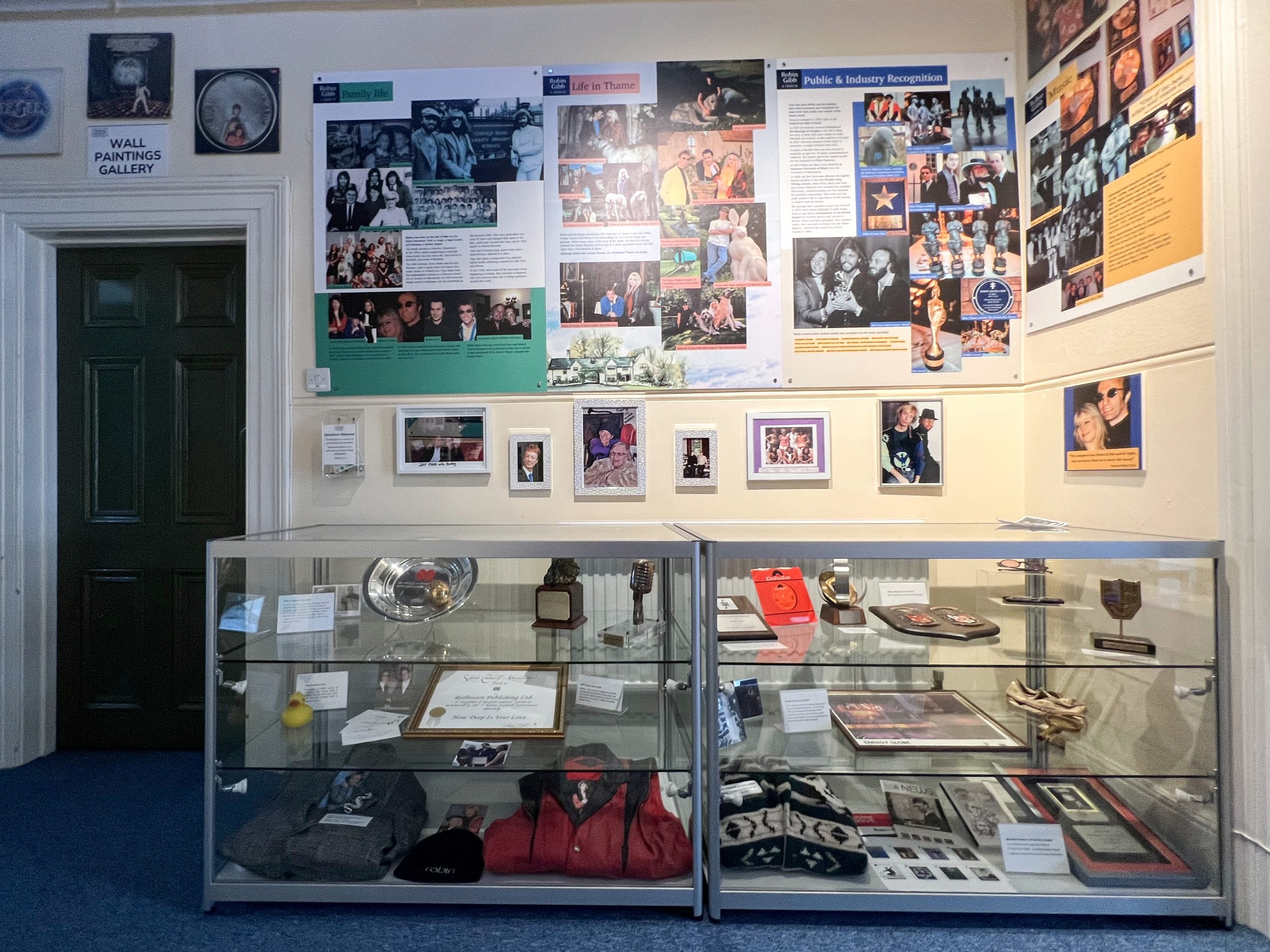 Robin Gibb Gallery - Thame Museum