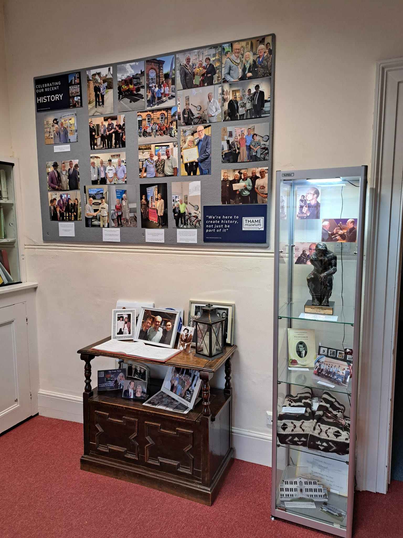 Robin Gibb Gallery - Thame Museum